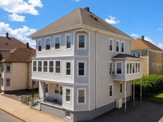 9 bedroom, New Bedford MA 02744 104852379