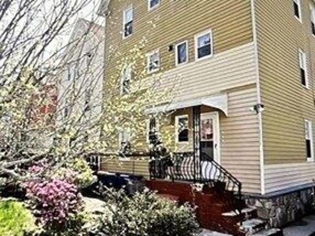 9 bedroom, New Bedford MA 02744 LS101575424