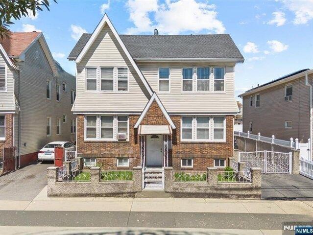 9 bedroom, Newark NJ 07107 104811681