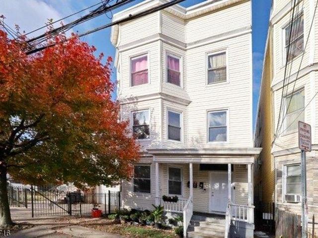 9 bedroom, Newark NJ 07108 LS101858560