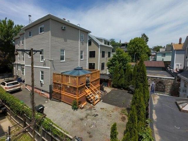 9 bedroom, Somerville MA 02143 104946402