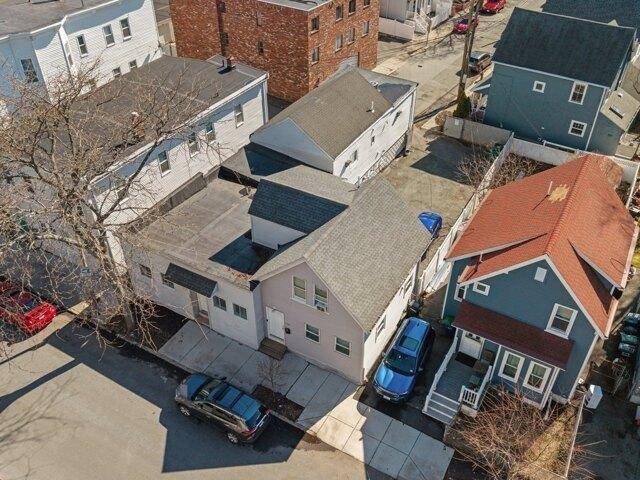 9 bedroom, Somerville MA 02145 105059834