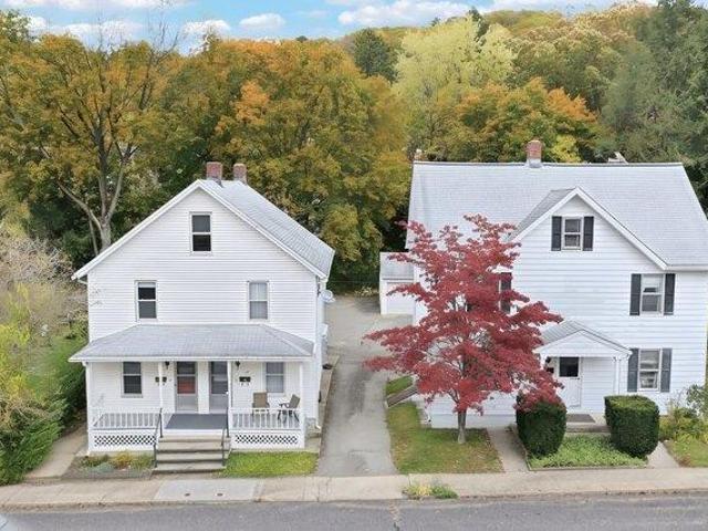 9 bedroom, Seymour CT 06483 101858313