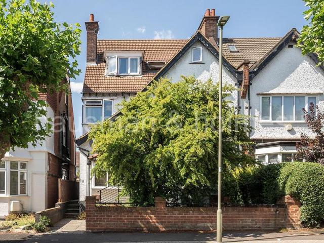 9 bedroom semi detached house for sale