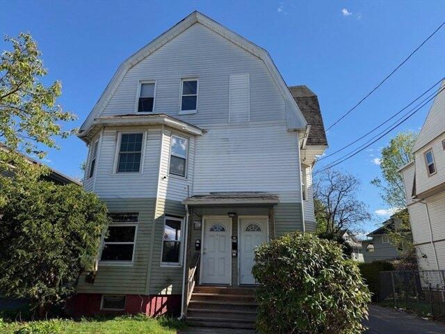 9 bedroom, Springfield MA 01108 LS102061147