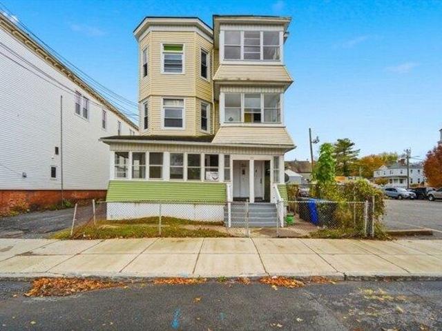 9 bedroom, Springfield MA 01151 105060811