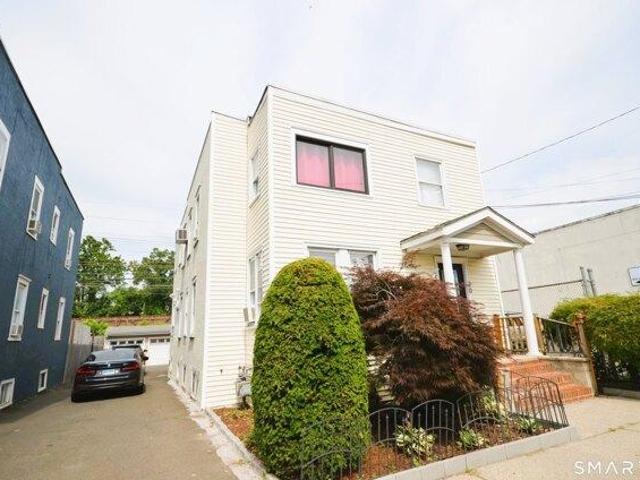 9 bedroom, Stamford CT 06902 105159267
