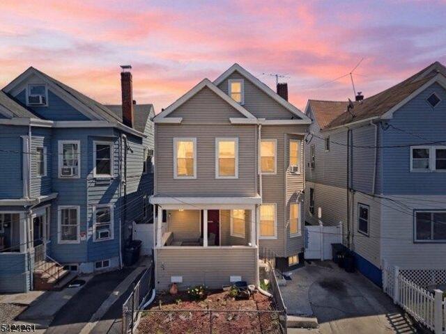 9 bedroom, Paterson NJ 07504 105143755