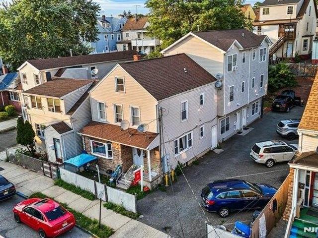 9 bedroom, Paterson NJ 07522 104407750