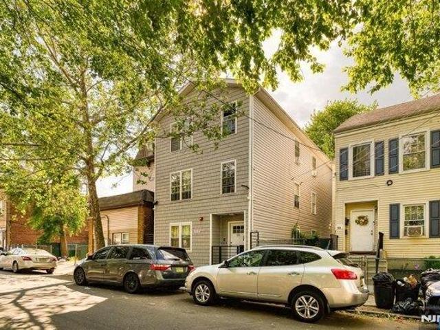 9 bedroom, Paterson NJ 07522 LS102798664