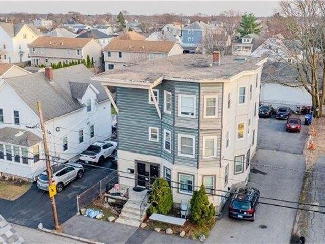 9 bedroom, Pawtucket RI 02861 101898524