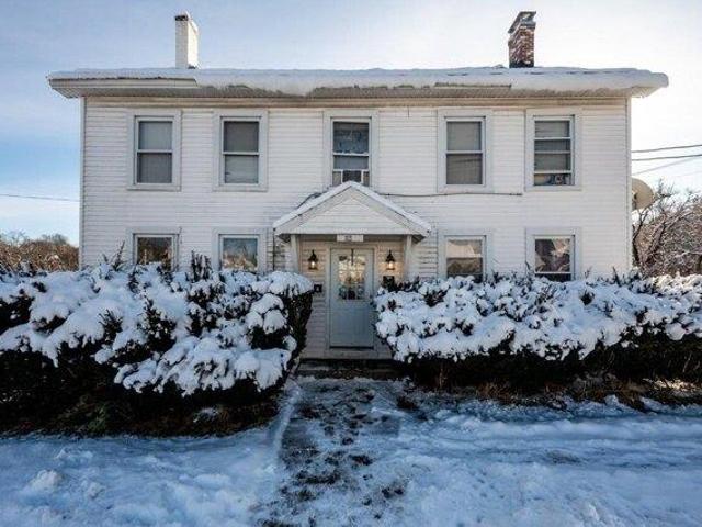 9 bedroom, Pittsfield NH 03263 LS101999275