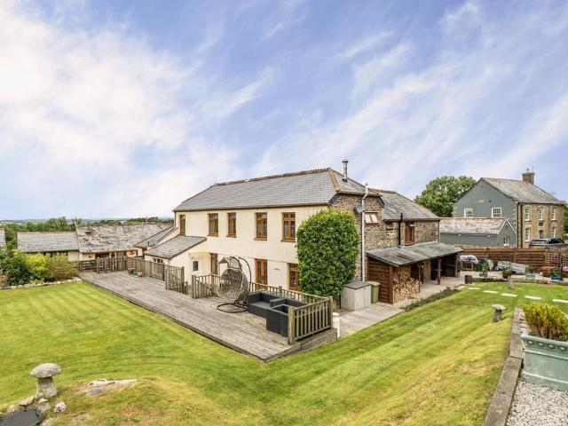 9 bedroom property for sale
