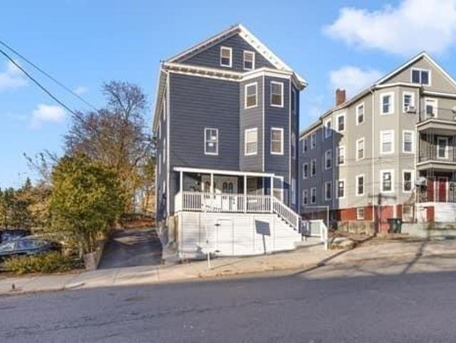 9 bedroom, Providence RI 02906 102120673