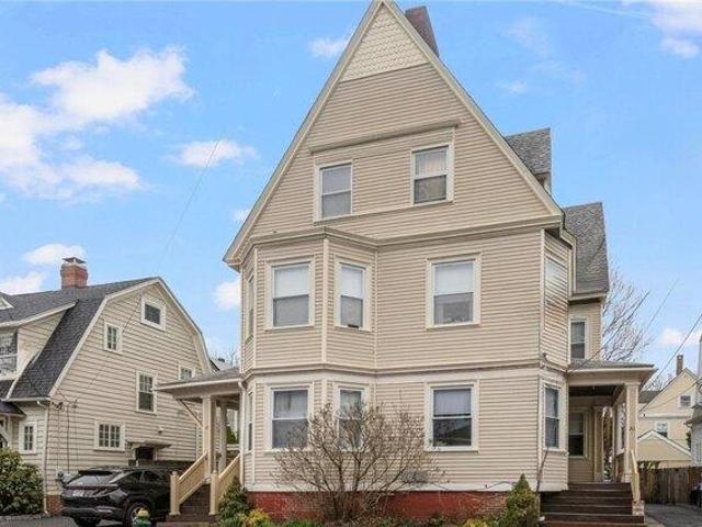 9 bedroom, Providence RI 02906 LS102411797