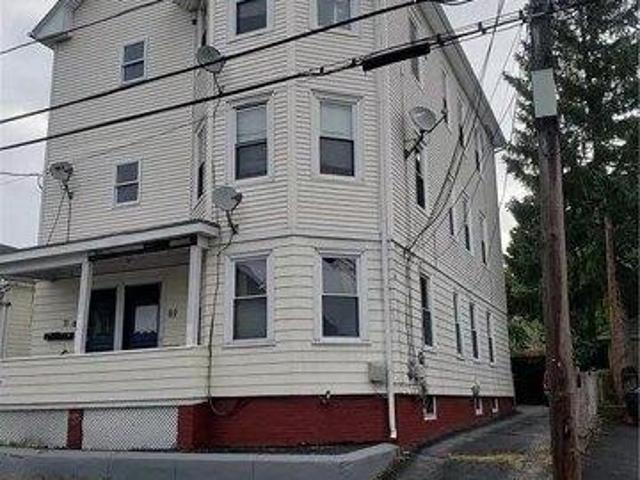 9 bedroom, Providence RI 02908 104835317