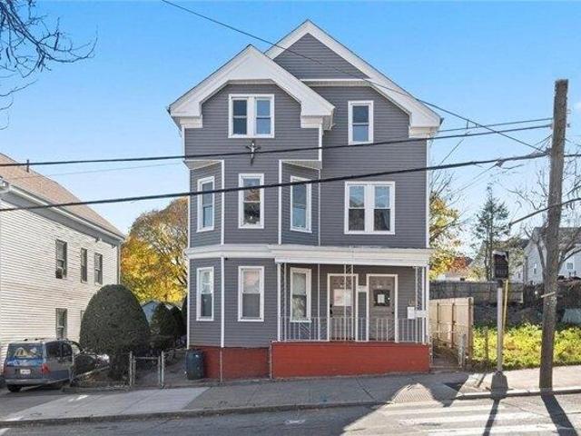 9 bedroom, Providence RI 02909 104568832