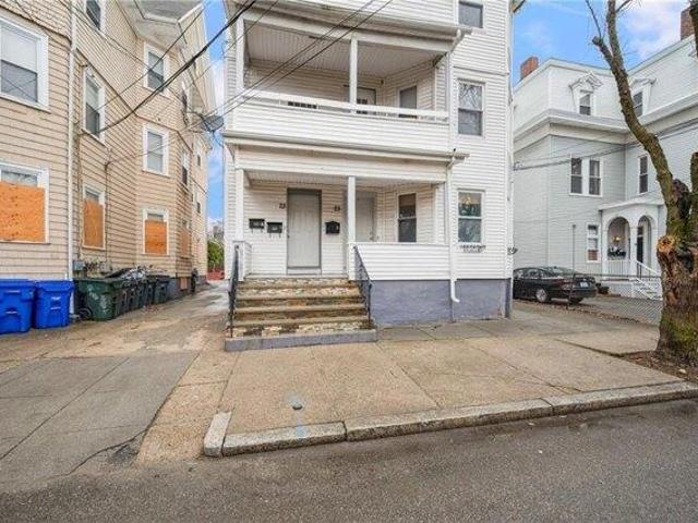 9 bedroom, Providence RI 02909 LS102119519