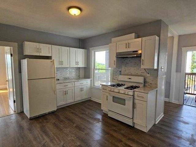 9 bedroom, Worcester MA 01604 104606891