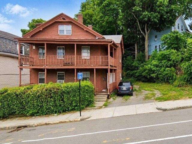 9 bedroom, Worcester MA 01604 105108522