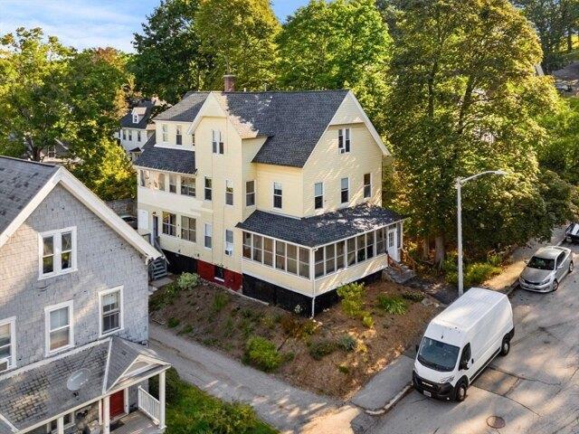 9 bedroom, Worcester MA 01605 102411770