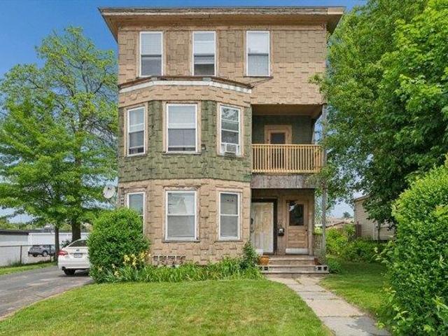 9 bedroom, Worcester MA 01606 104720968