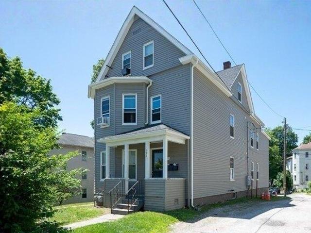9 bedroom, Worcester MA 01607 104757527