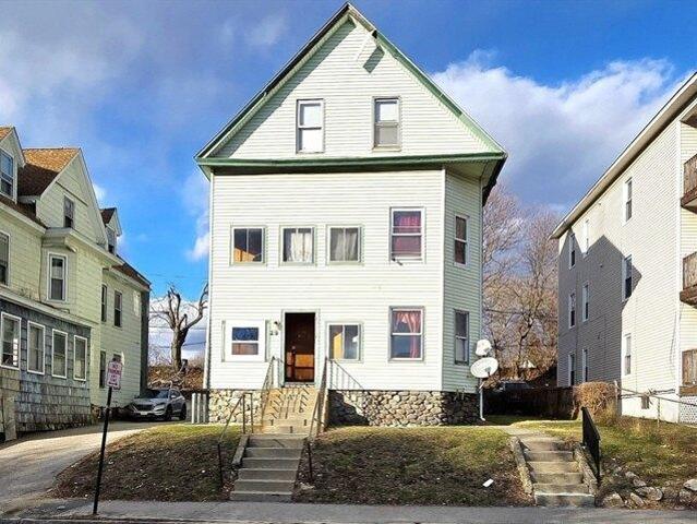 9 bedroom, Worcester MA 01603 104848398