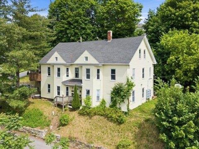 9 bedroom, Worcester MA 01603 105092851