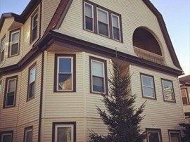 9 bedroom, Worcester MA 01610 103101530