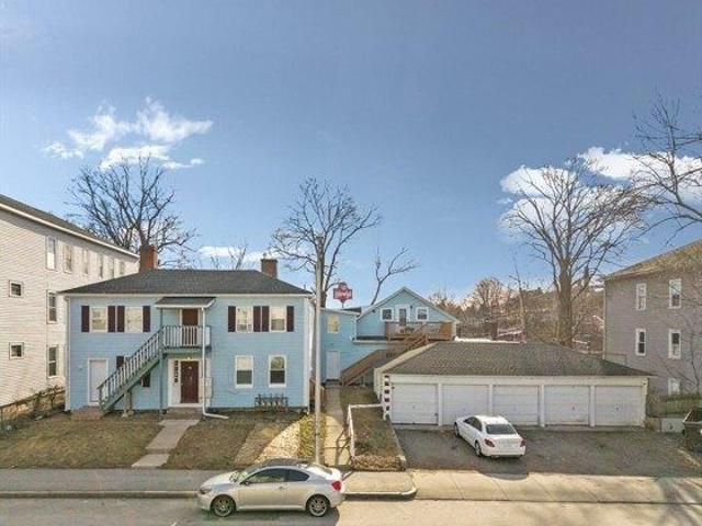 9 bedroom, Worcester MA 01610 104375059