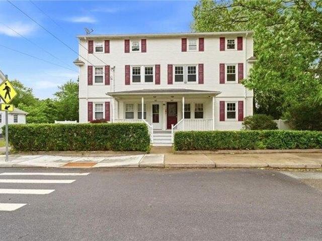 9 bedroom, West Warwick RI 02893 104539884