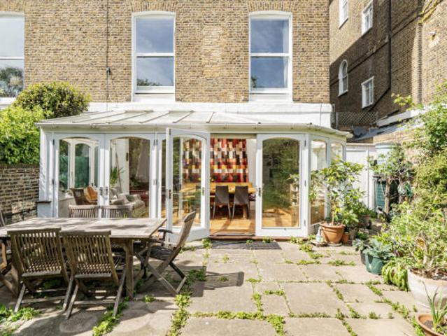 9 bedroom town house for sale in Steele’s Road, London, NW3