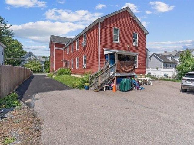 9 bedroom, Taunton MA 02780 105114029