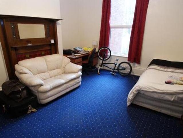 9 Bedroom Terraced House For Rent In Headingley