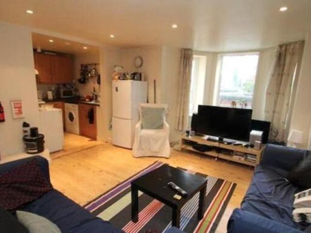 9 Bedroom Terraced House For Rent In Hyde Park, 4 Kitchens