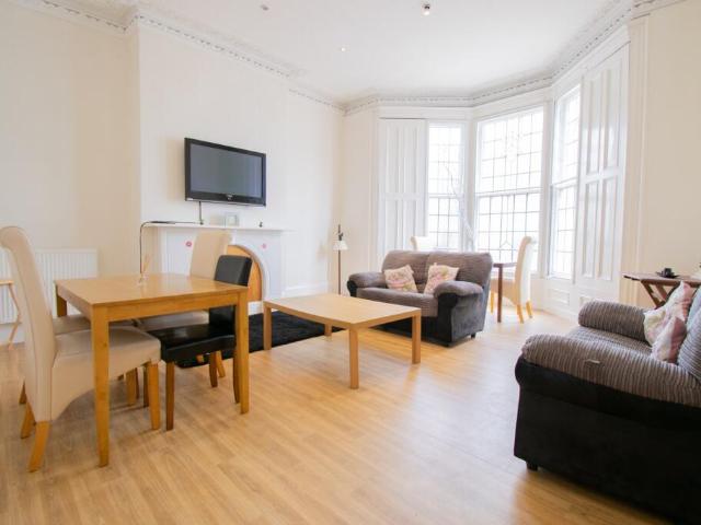9 bedroom terraced house for rent in Portland Terrace, Newcastle Upon Tyne, NE2