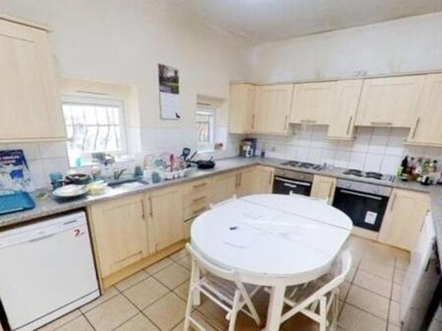 9 Bedroom Terraced House For Rent In University