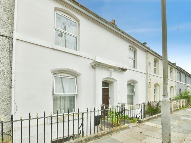 9 bedroom terraced house for sale