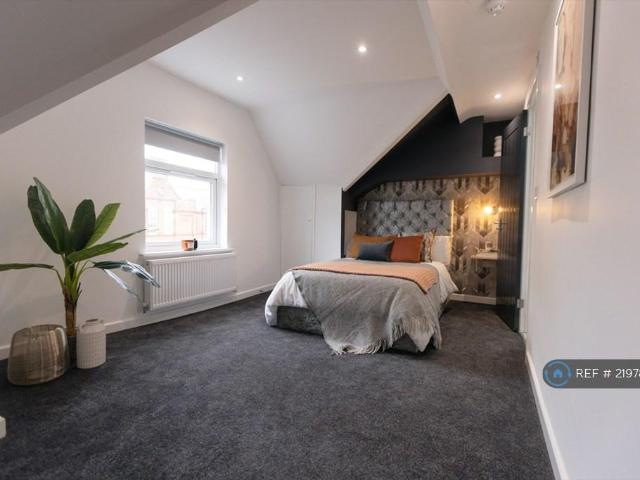 1 bedroom house share to rent