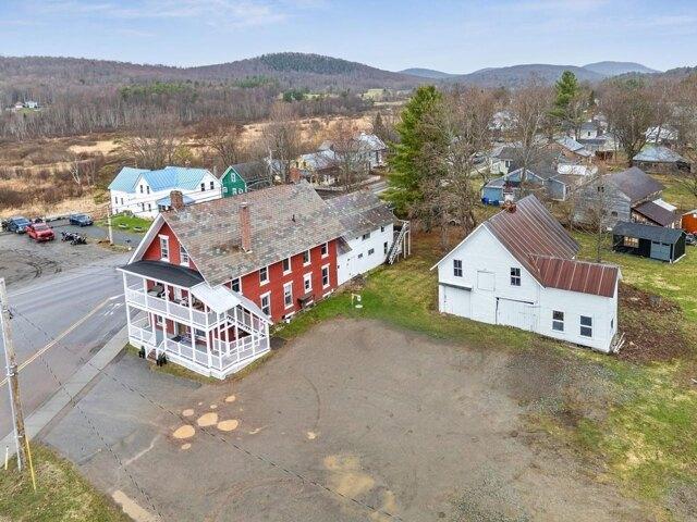 9 bedroom, Underhill VT 05454 LS102822991