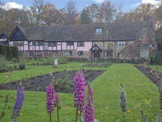 9 Bedrooms Detached house for sale in Hosey Common Road, Westerham TN16