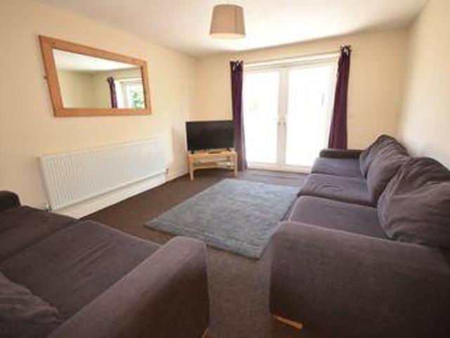 9 Bedrooms for rent in Miskin Street, Cathays, Cardiff CF24