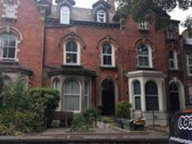9 Bedrooms for rent in Moorland Road, Hyde Park, Leeds LS6