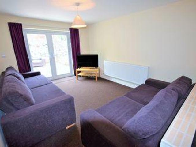 9 Bedrooms for rent in Russell Street, Roath, Cardiff CF24