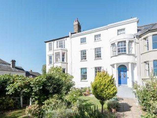 9 Bedrooms for sale in Clapham Common North Side, London SW4