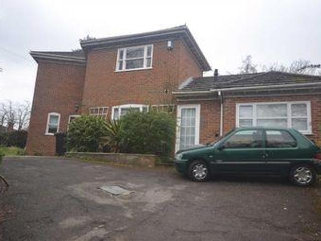9 Bedrooms Semi detached house for rent in Allcroft Road, Reading RG1