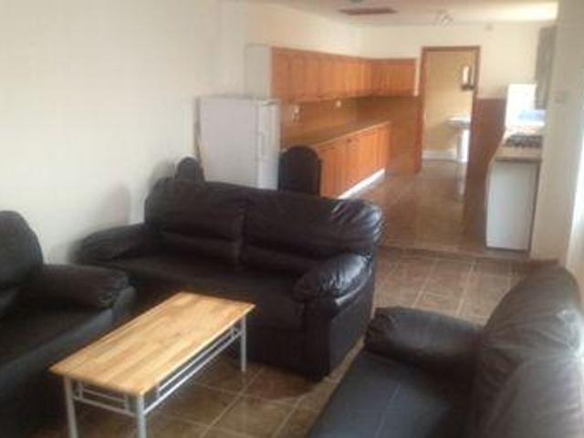 9 Bedrooms Semi detached house for rent in Oak Tree Lane, Selly Oak B29