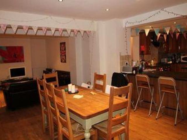 9 Bedrooms Terraced house for rent in Hyde Park Terrace, Hyde Park, Leeds LS6
