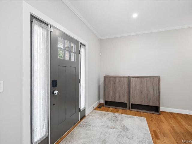 9 Beverly Road